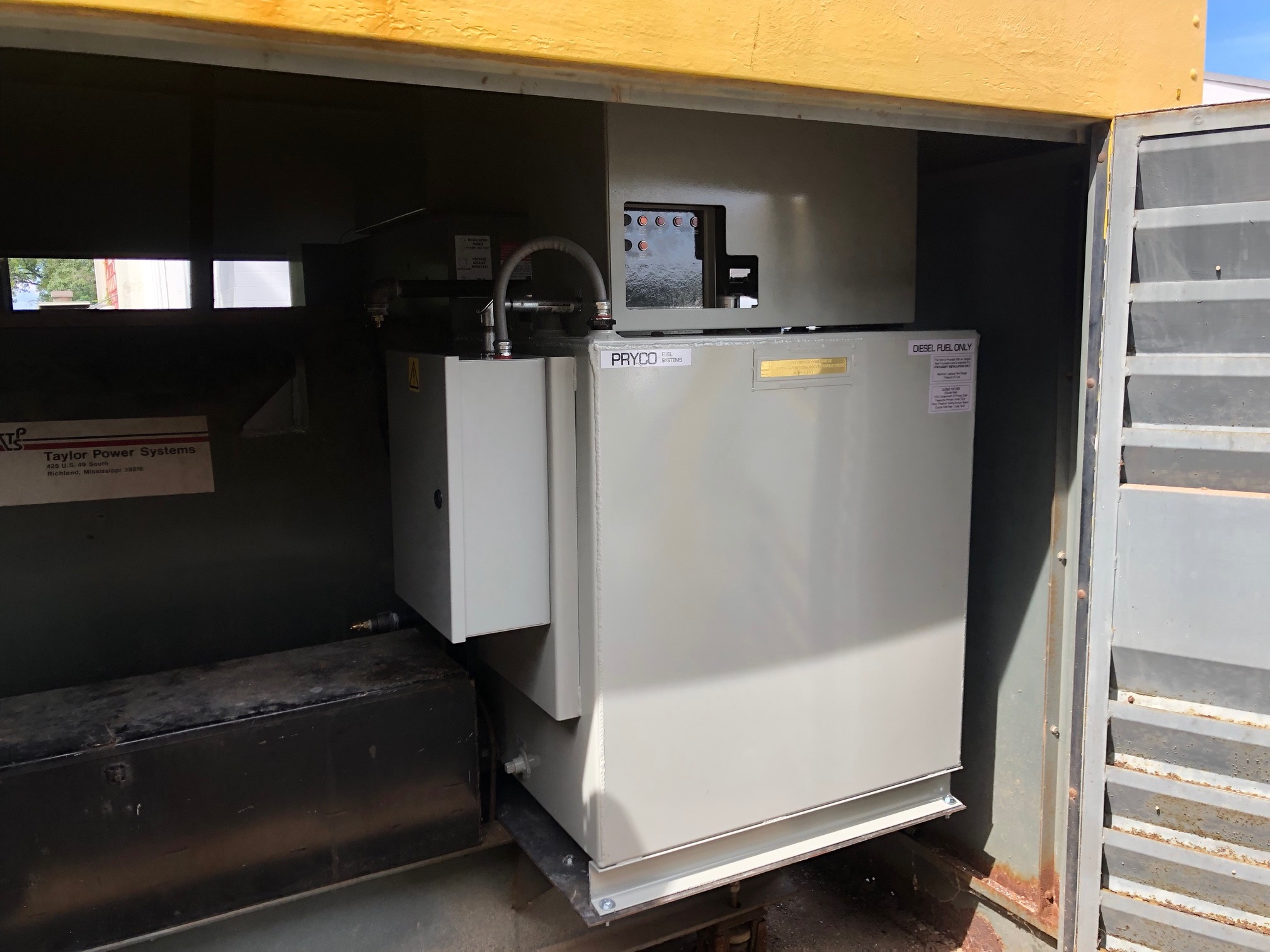 Day Tank Installation and Sales Services | Hughes Mechanical